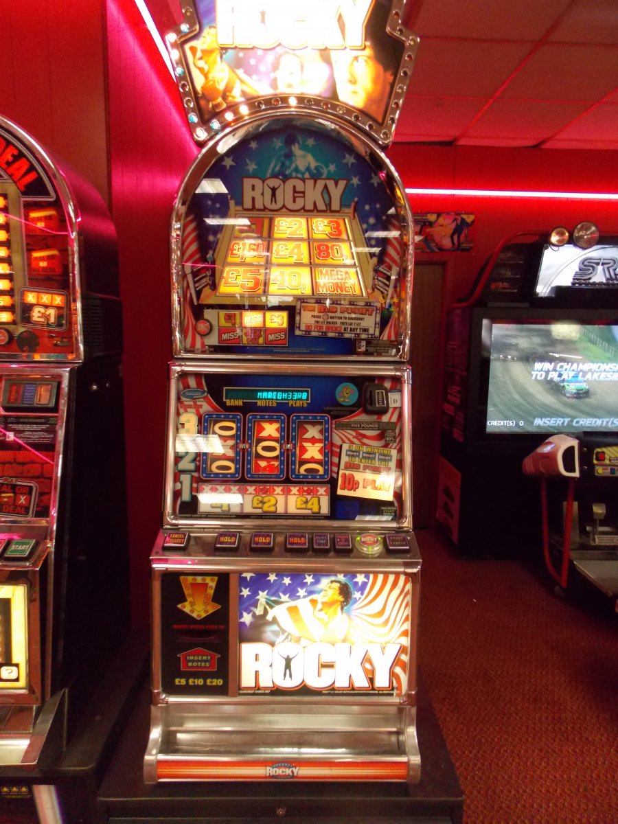 Barcrest_Rocky_F2.JPG - Member Albums - Desert Island Fruits